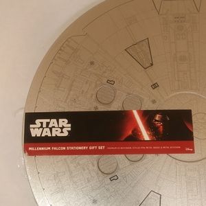 Star Wars | Other | Star Wars Millennium Falcon Gift Set | Poshmark
